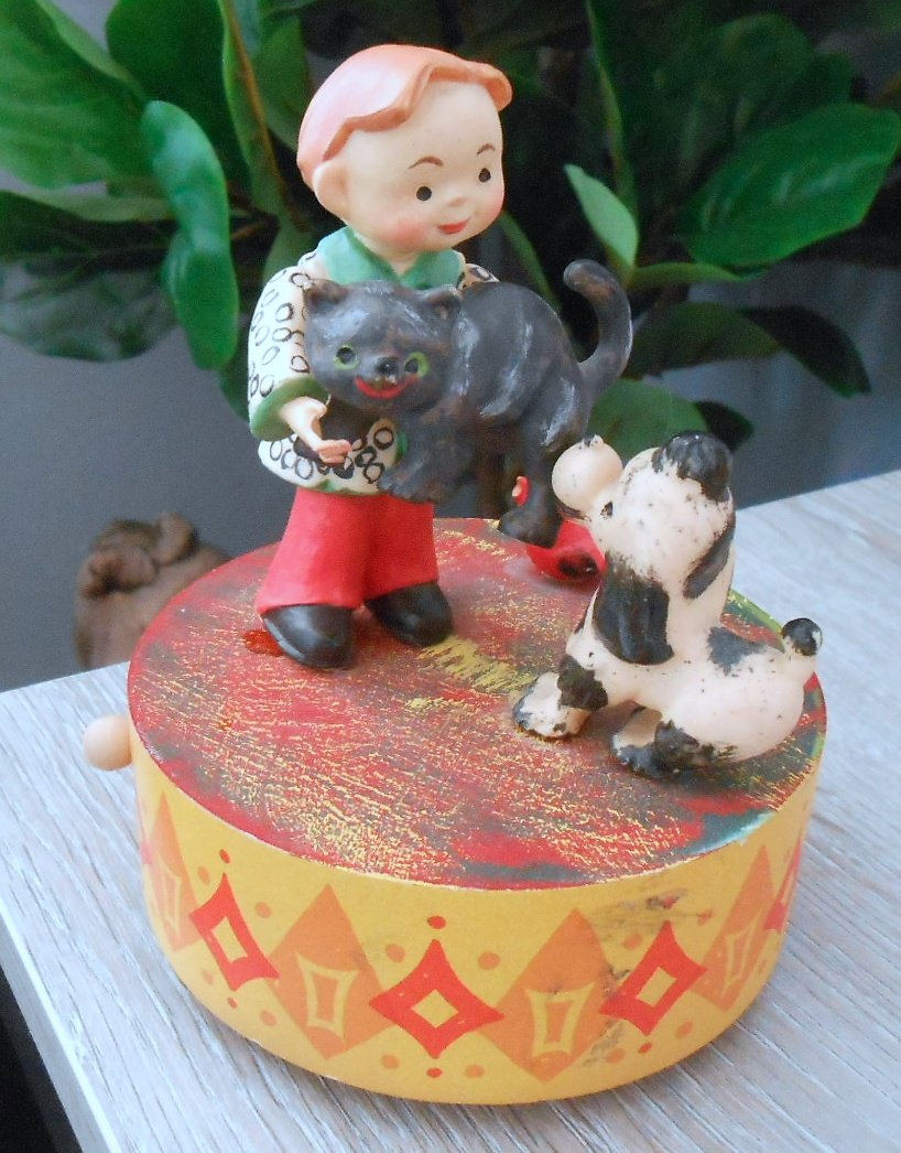 Vintage Thorens Anri Hand Carved Wood Boy with Pets Music Box 400224