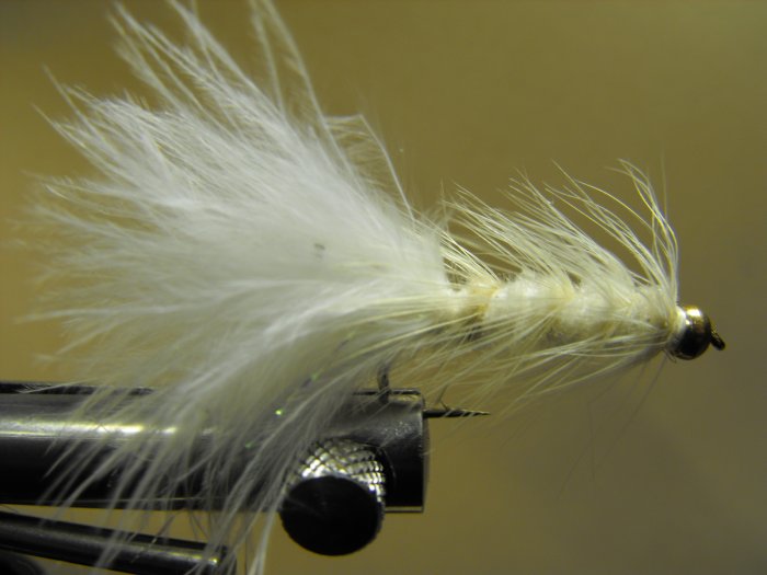 Woolly Bugger, White - Brass Bead Head