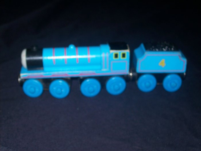 THOMAS THE TRAIN GORDON & TENDER WOOD