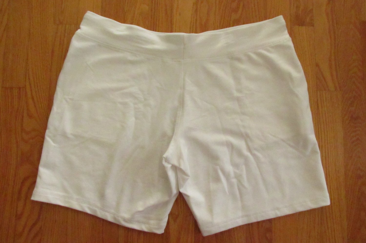 DANSKIN NOW WOMEN'S SIZE XL (16 / 18) SHORTS WHITE KNIT LOOSE FIT ...