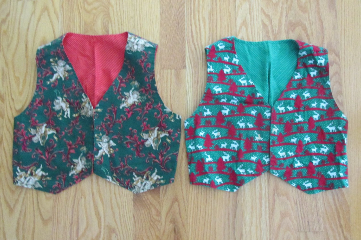HANDMADE BOY'S GIRL'S VESTS SIZE 5 & 6 RED & GREEN CHRISTMAS PRINTS ...