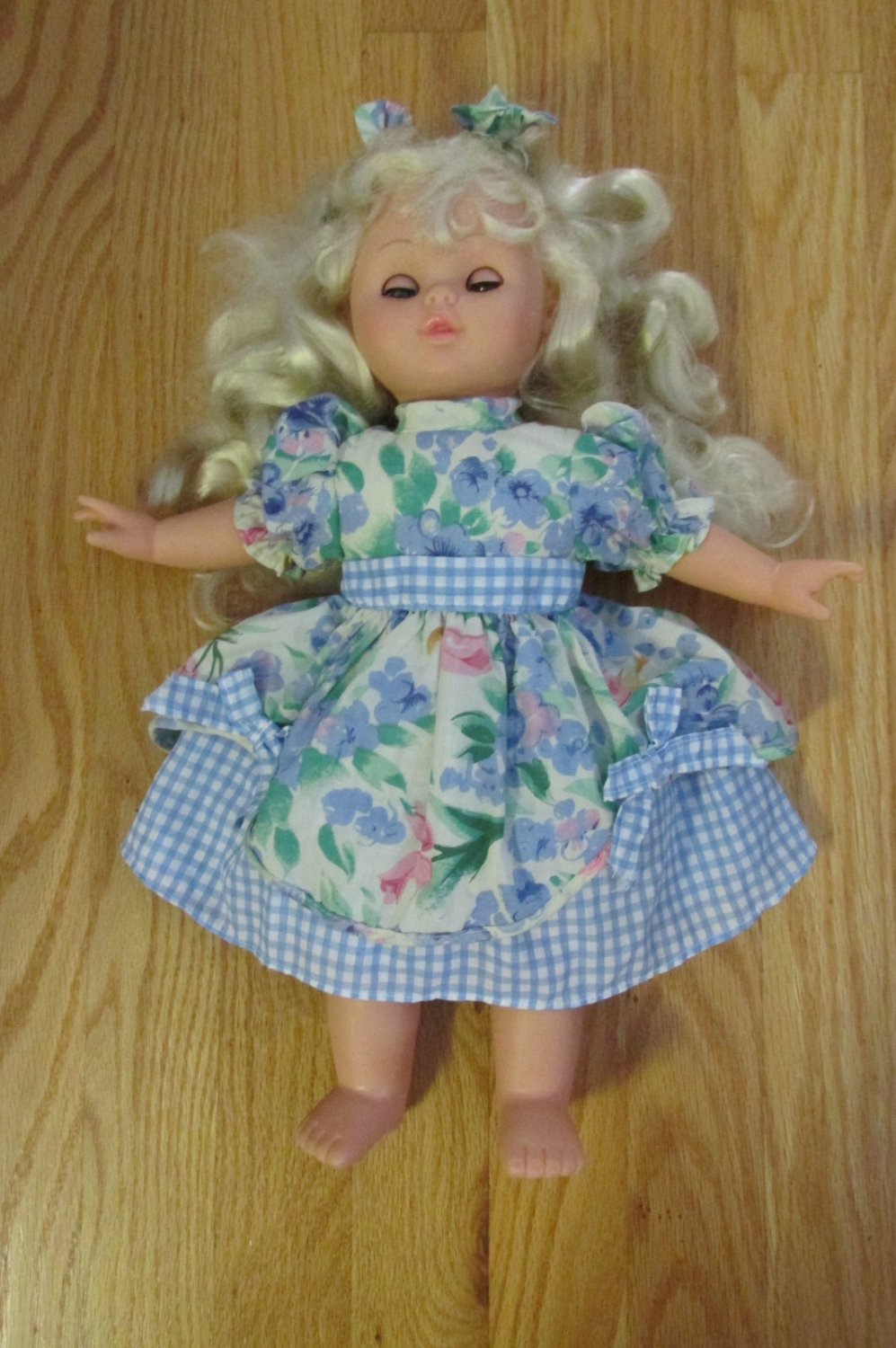 GI GO GIRL DOLL TOY 16" SOFT BODY PLASTIC APPENDAGES BLONDE BLUE SLEEP ...