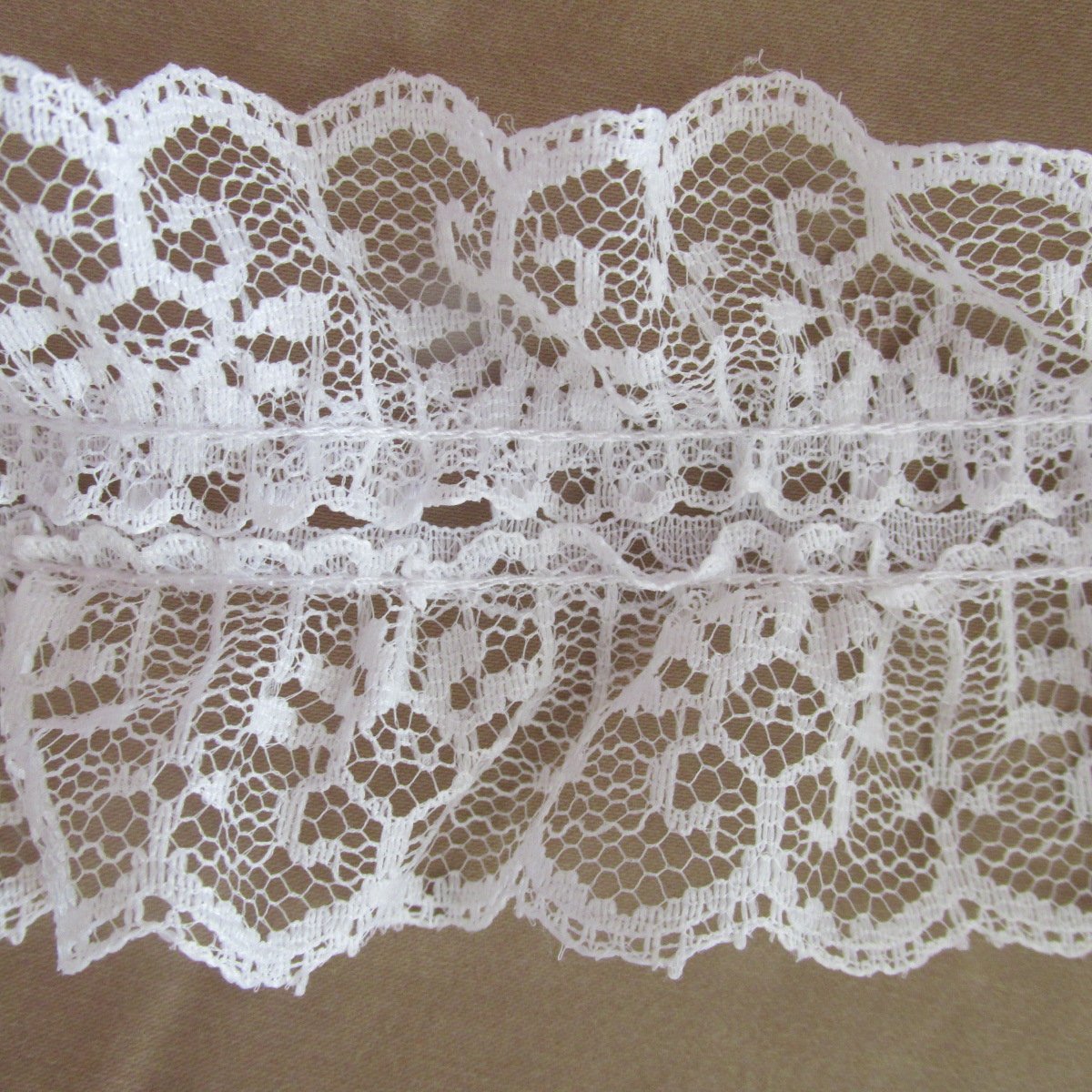 LACE WHITE DOUBLE RUFFLED GALLOON 2 3/4 INCH WIDE SCALLOPED APPAREL ...
