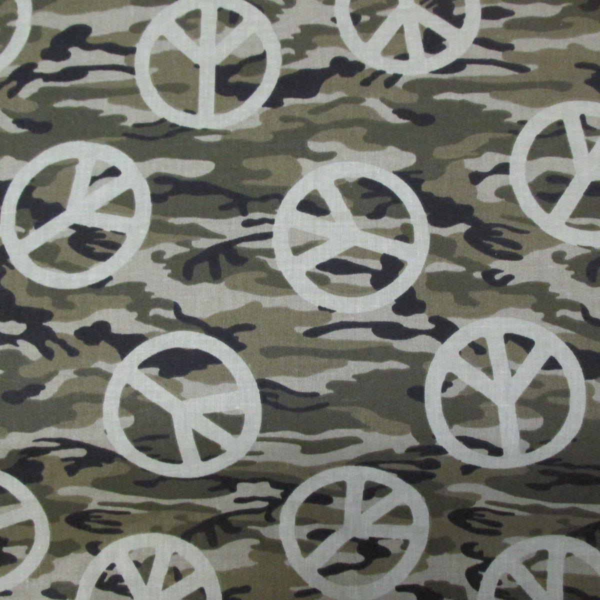 NOVELTY PRINTS GREEN CAMOUFLAGE PEACE SIGN 100% COTTON FABRIC 44-45 ...
