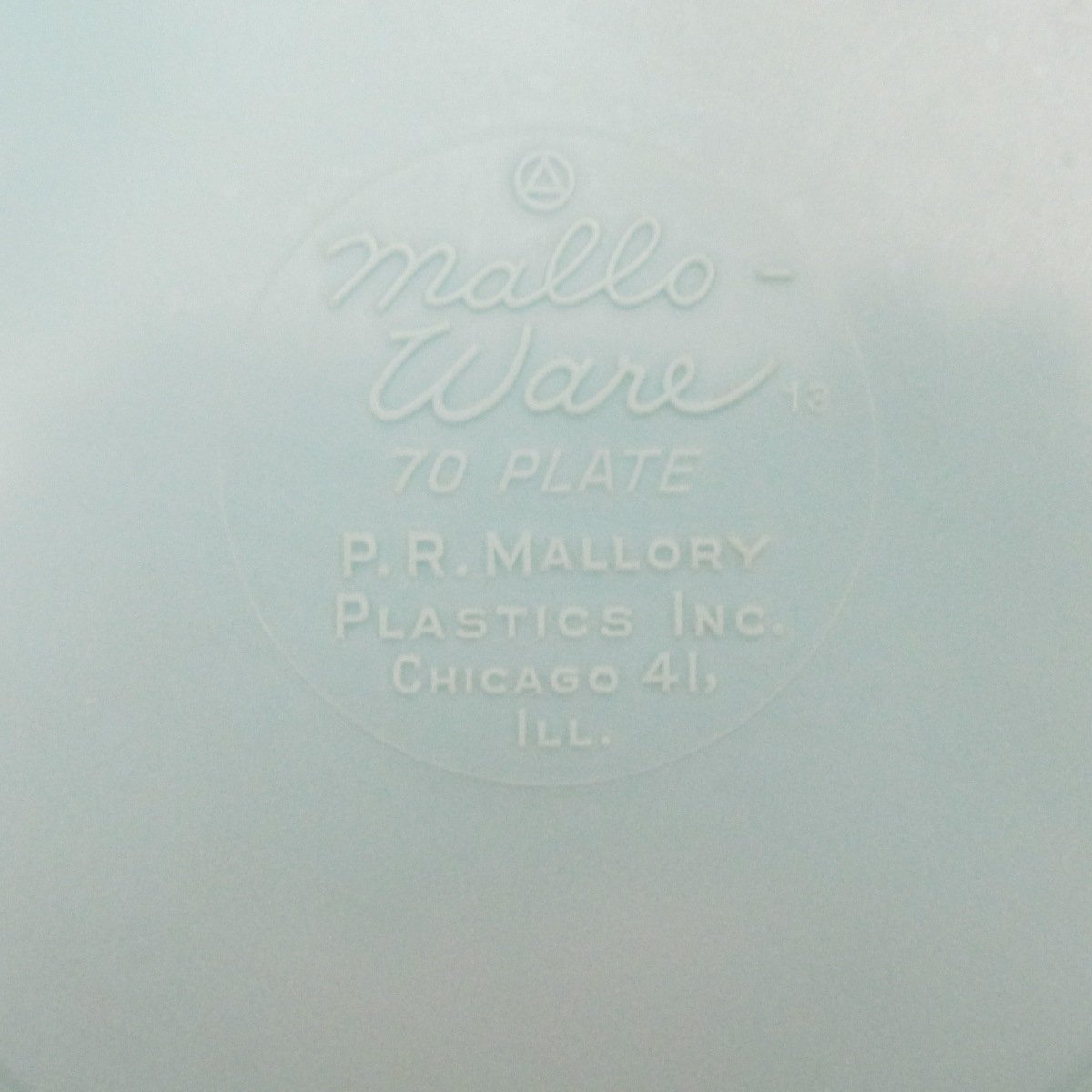 MALLO-WARE VINTAGE MELAMINE BERRY BOWL & 2 PLATES SET OF 3 DISHES CREAM ...