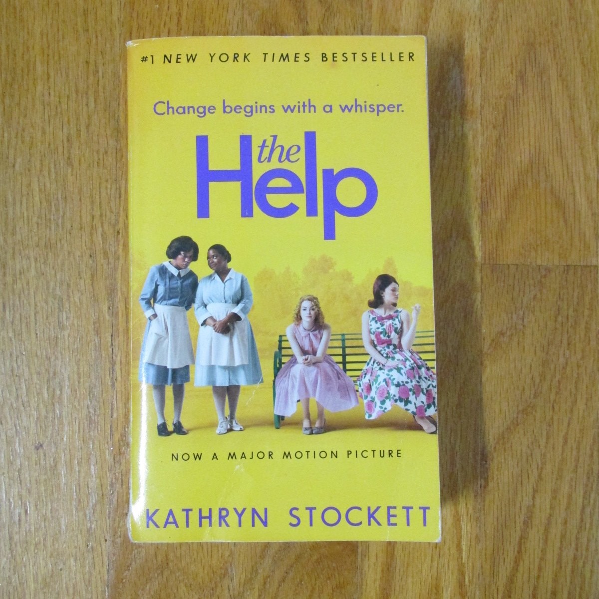 THE HELP BOOK KATHRYN STOCKETT 2009 PENGUIN