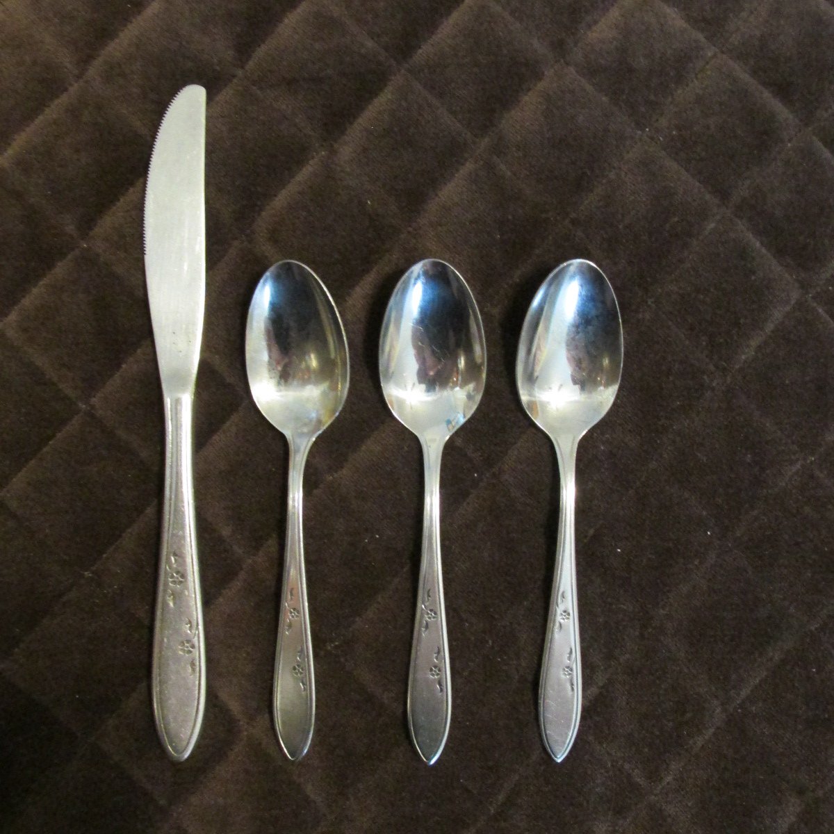 IMPERIAL STAINLESS KOREA FLATWARE FLOWER DANCE SET of 4 SILVERWARE ...