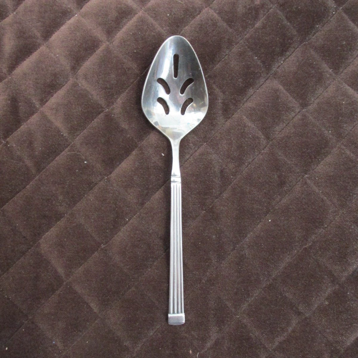 STAINLESS KOREA FLATWARE RIBBED LINES SET OF 14 SILVERWARE REPLACEMENT