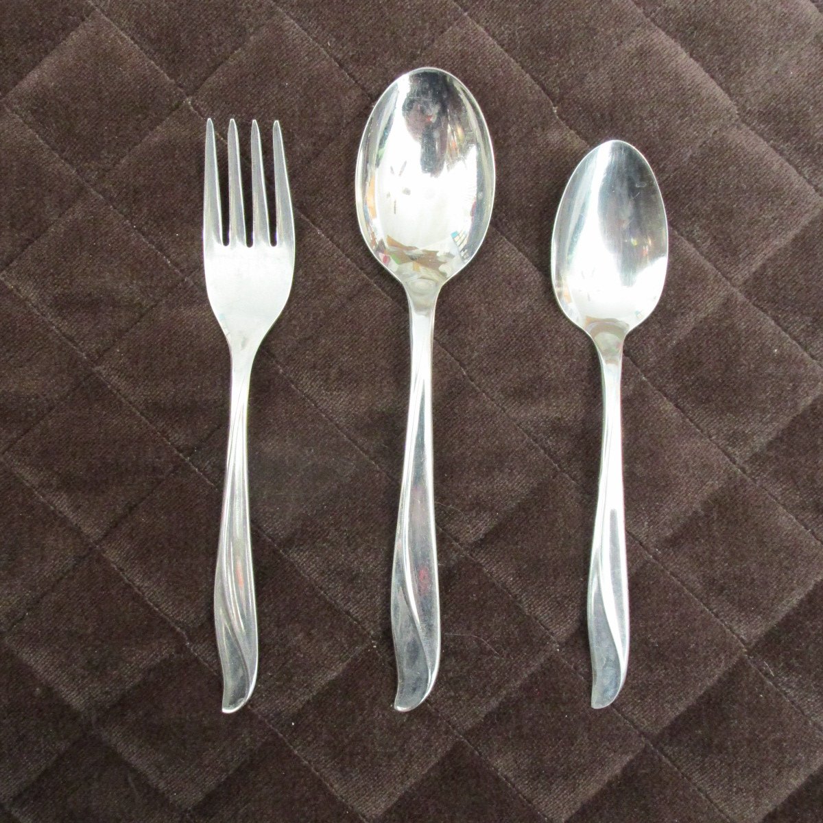 WM ROGERS STAINLESS FLATWARE USA INSICO IMPRESSION SET of 11 SILVERWARE ...