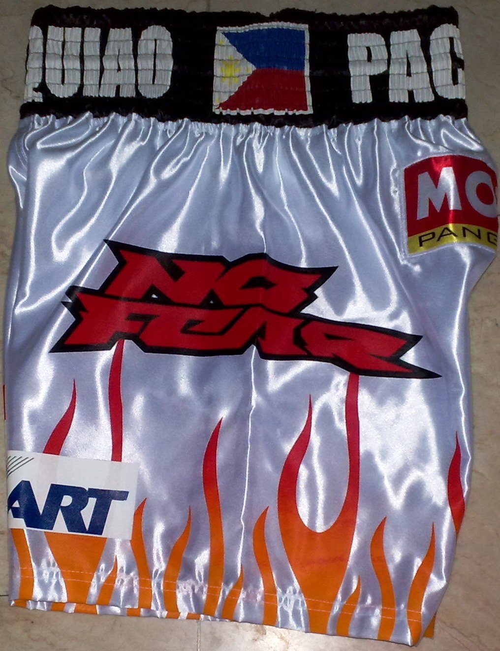 MANNY PACQUIAO Boxing Trunks vs. SOLIS sz L New