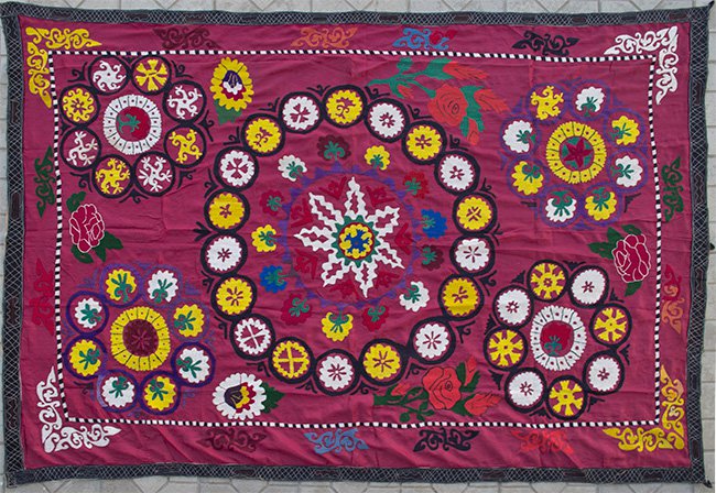 VINTAGE UZBEK EMBROIDERY SURKHANDARYA SUZANI 48