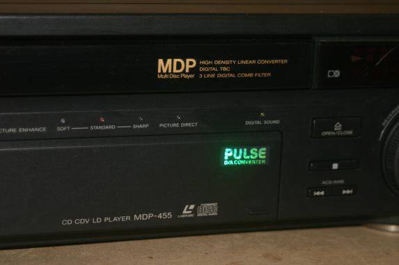 Sony MDP-455 Laser Disc Player W THX EXC Works Great Loads and plays CD ...