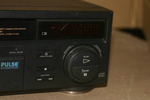 Sony MDP-455 Laser Disc Player W THX EXC Works Great Loads and plays CD ...