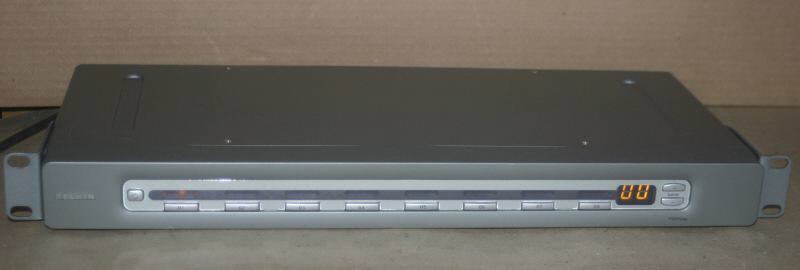Belkin OmniView F1DP108G 1x8 SMB KVM-over-IP Switch 19" Rackmount 8-Port