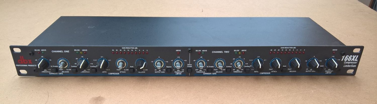 dbx 166xl Compressor/Limiter/Gate 166 XL Twin Dual 2-Channel