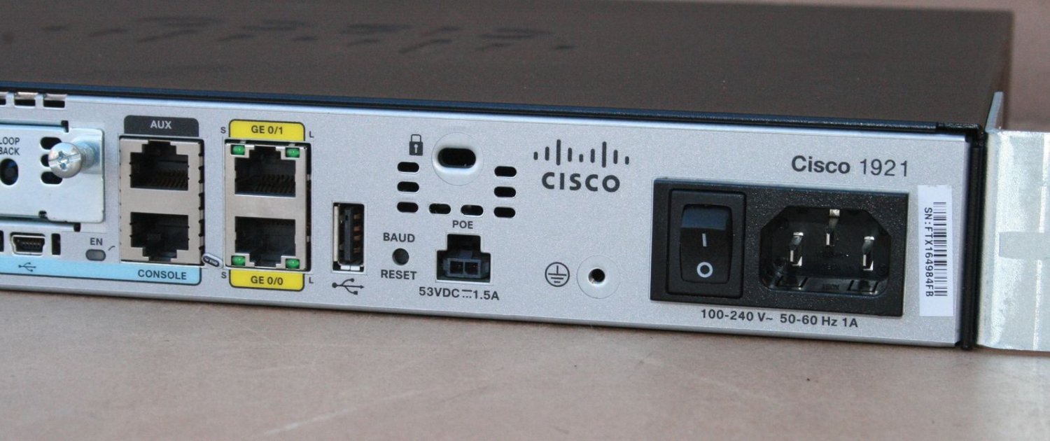 Cisco 1900 Series 1921 CISCO1921/K9 Gigabit Ethernet Router V05 w/ 2 ...
