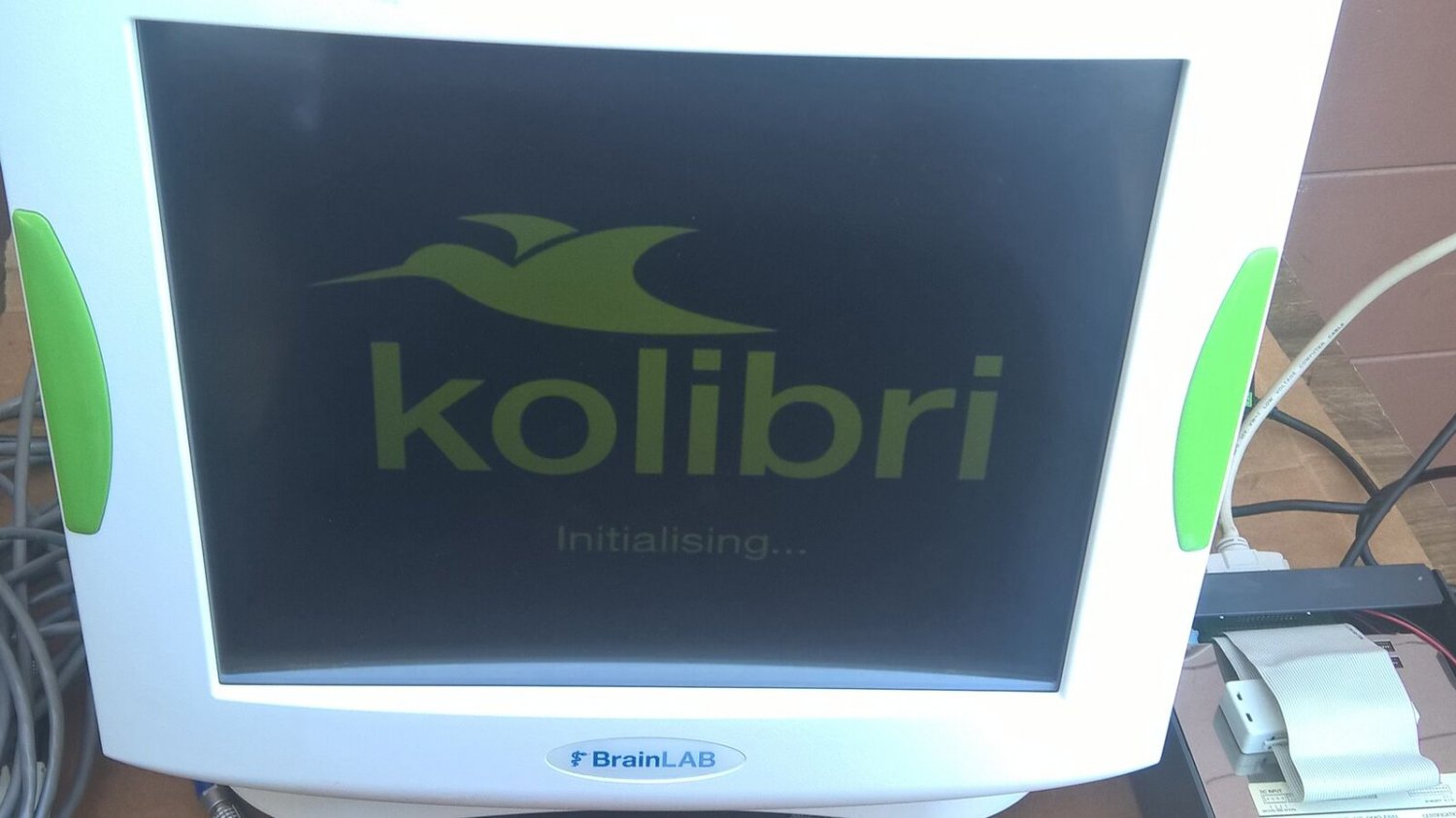 2008 Brainlab Kolibri WS 2.0 with power supply, case & Sony SMO-F551 MO ...
