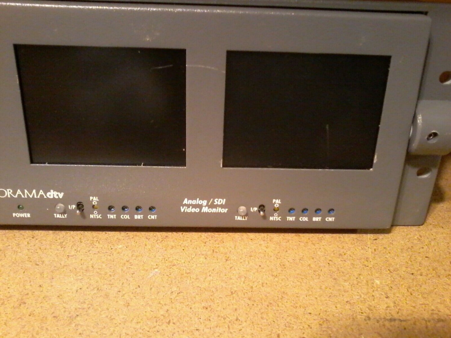 panorama DTV Mon4-3 Analog / SDI Video Monitor