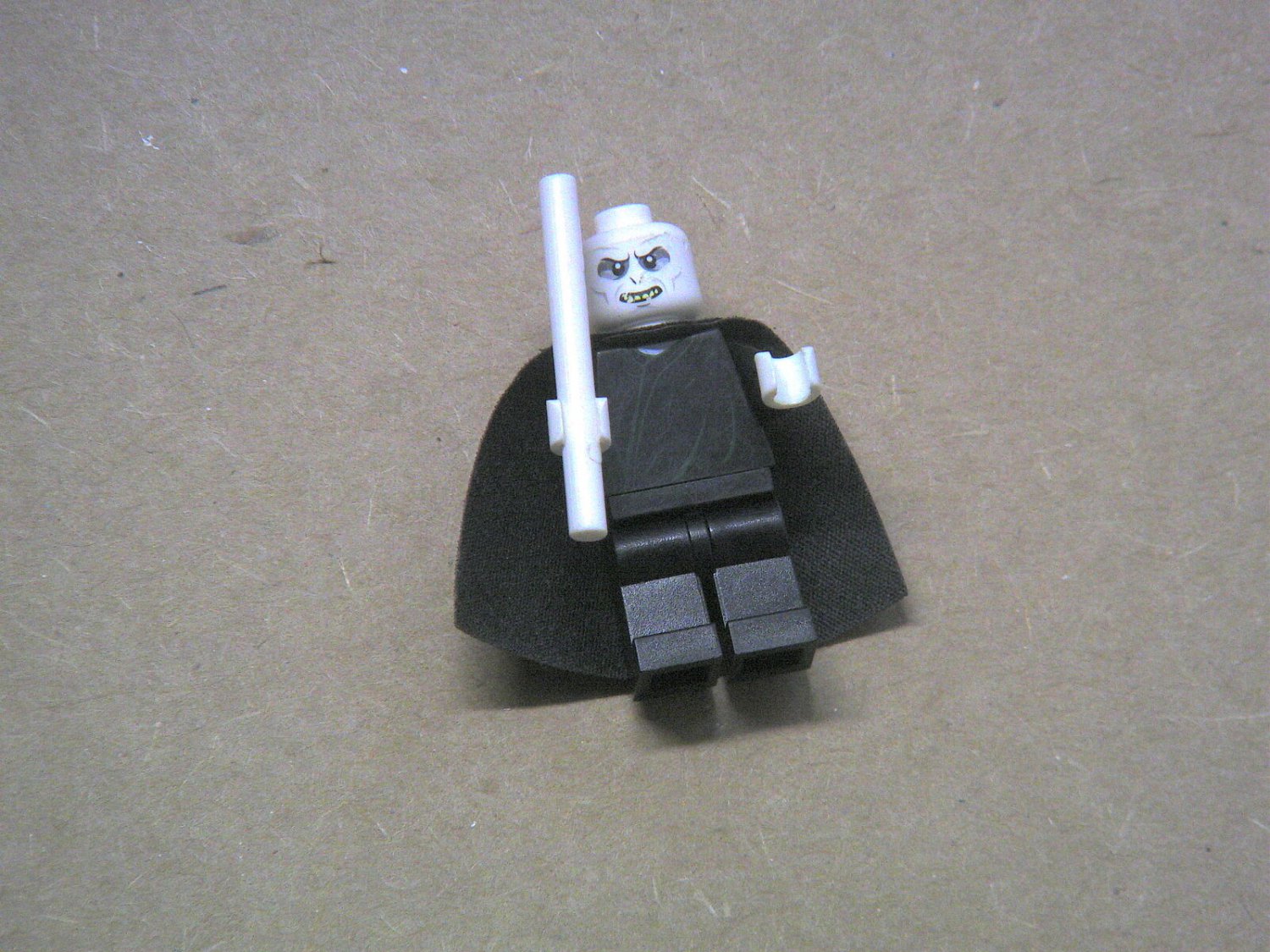 LEGO HARRY POTTER VOLDEMORT WHITE HEAD MINIFIGURE hp098 USED FROM 4842 ...