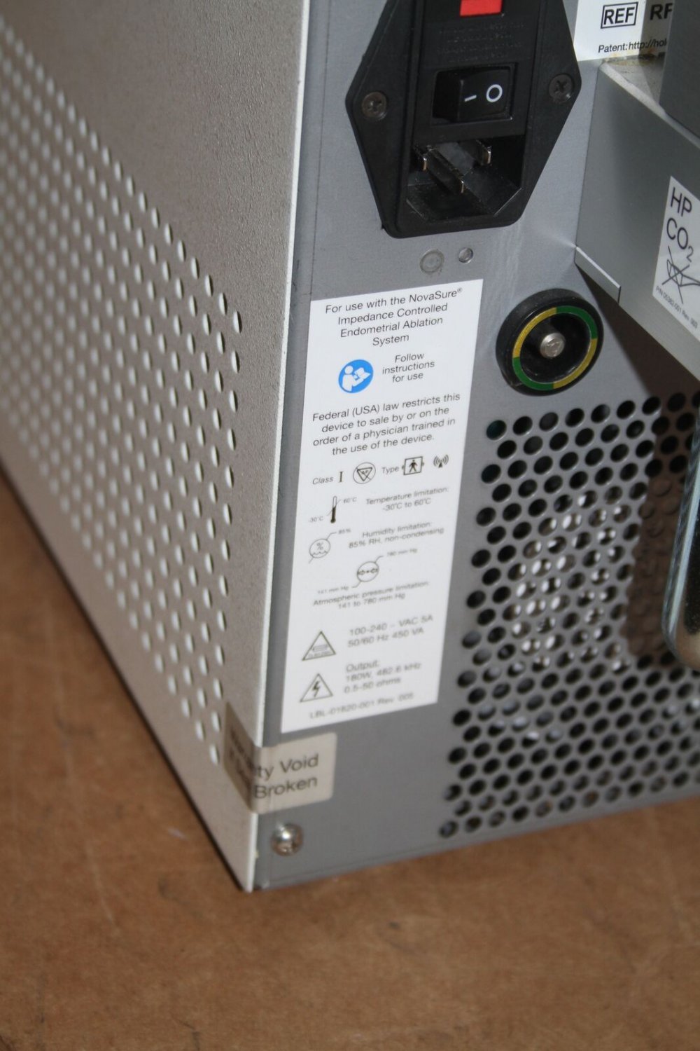 Hologic NovaSure 10 RF Controller Endometrial Ablation System RFC2010-115