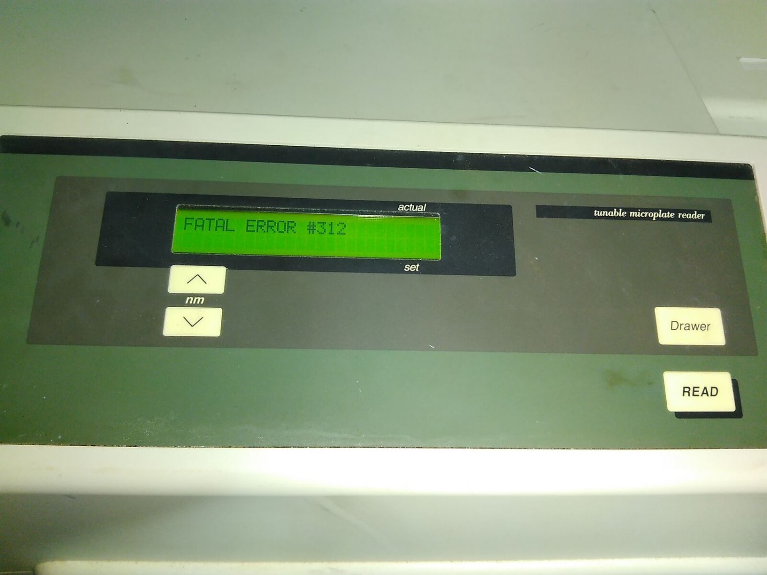 Molecular Devices Versamax Tunable Microplate Reader