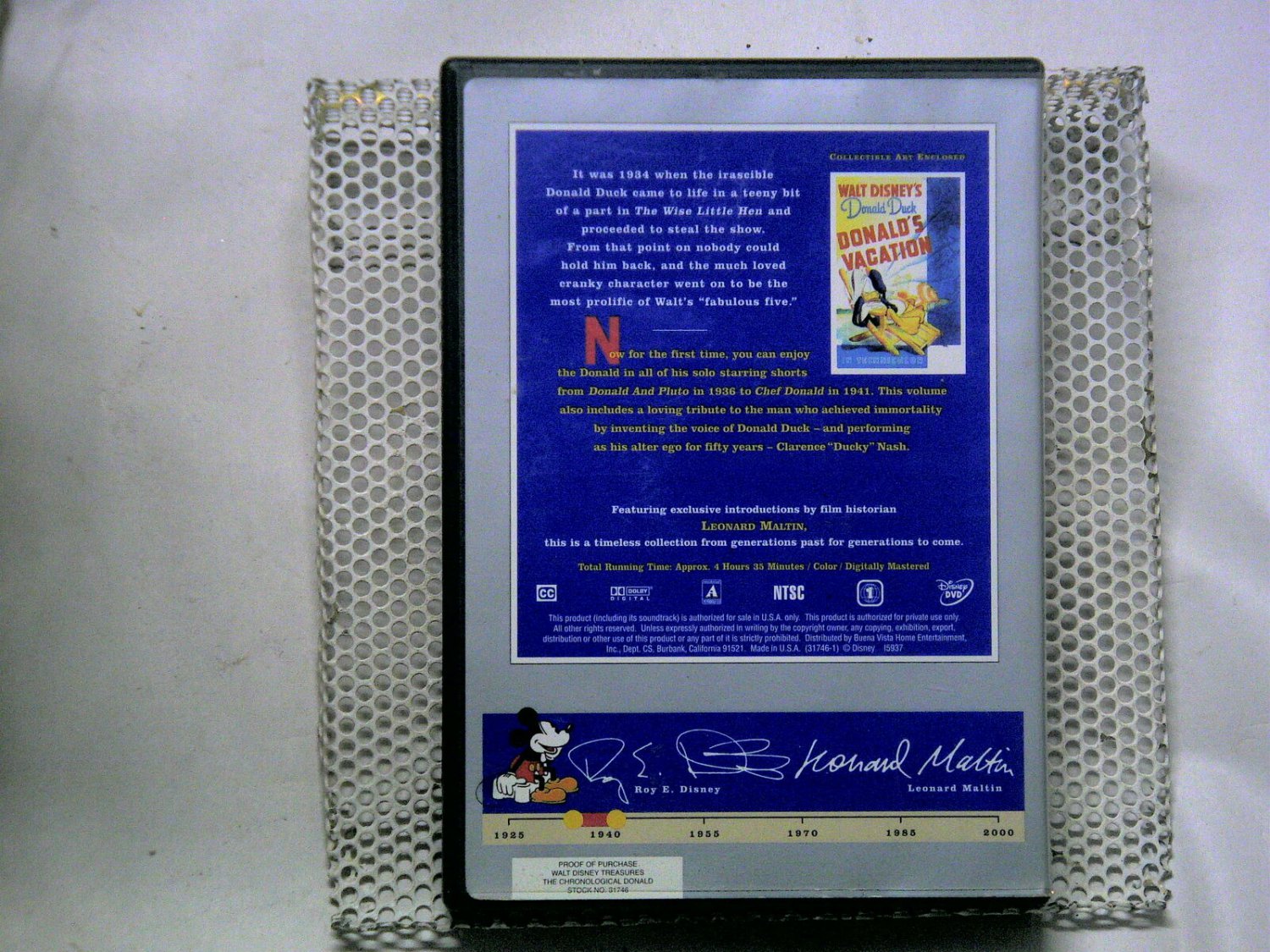 Walt Disney Treasures: The Chronological Donald: Volume One [DVD] - 2 ...