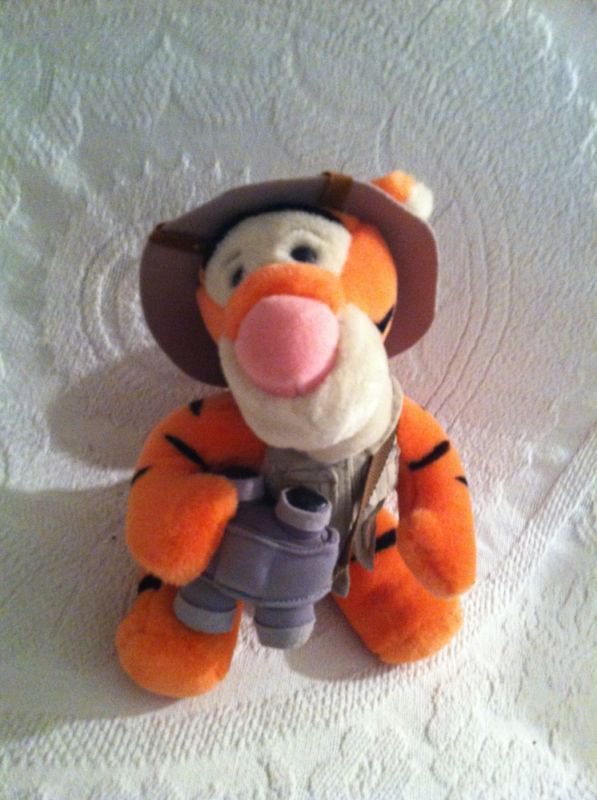 9" Disney World Safari Winnie Pooh Tigger Plush Stuffed Orange w/Vest ...