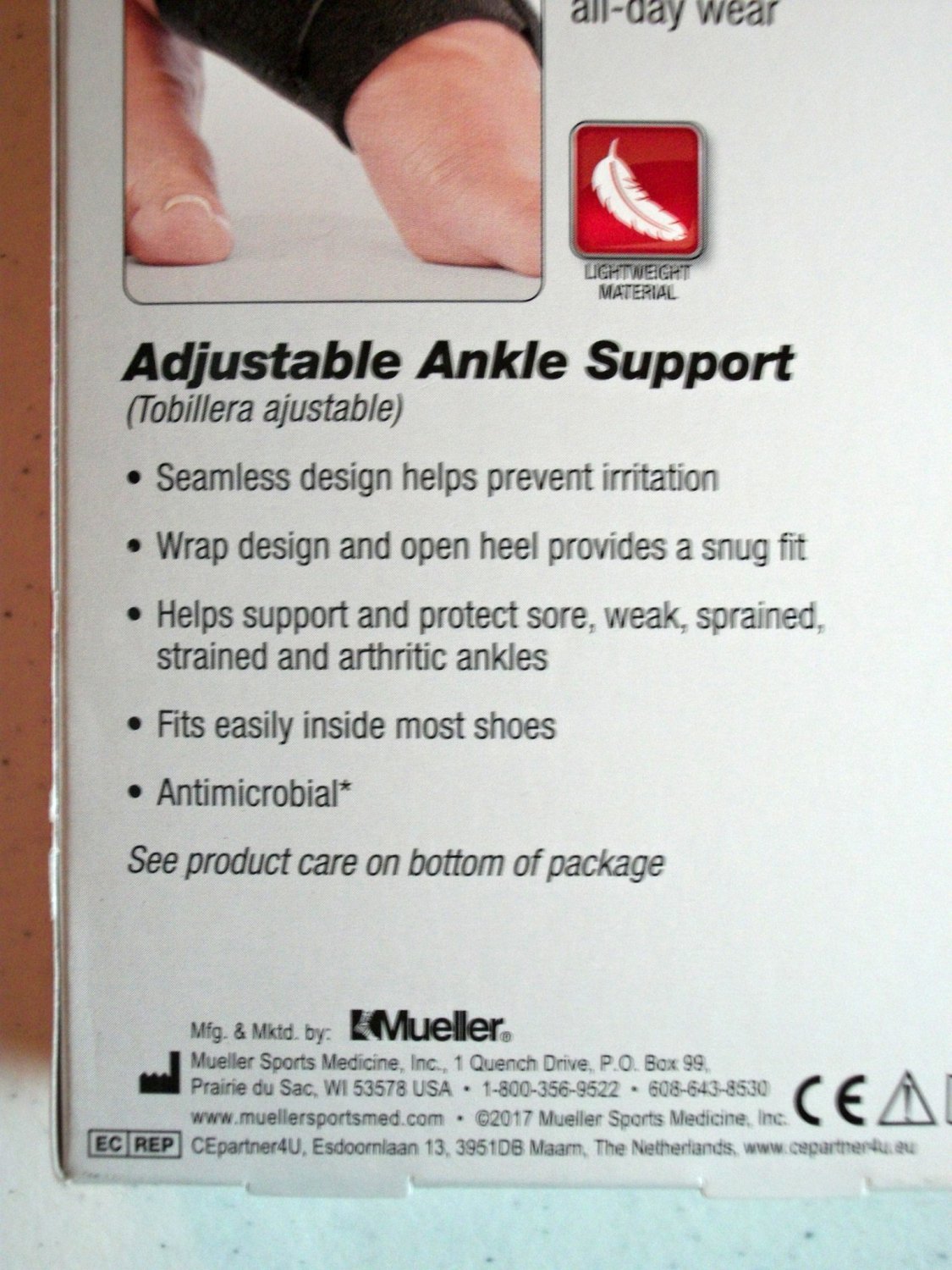 Mueller Adjustable Ankle Support Moderate Level Men / Women