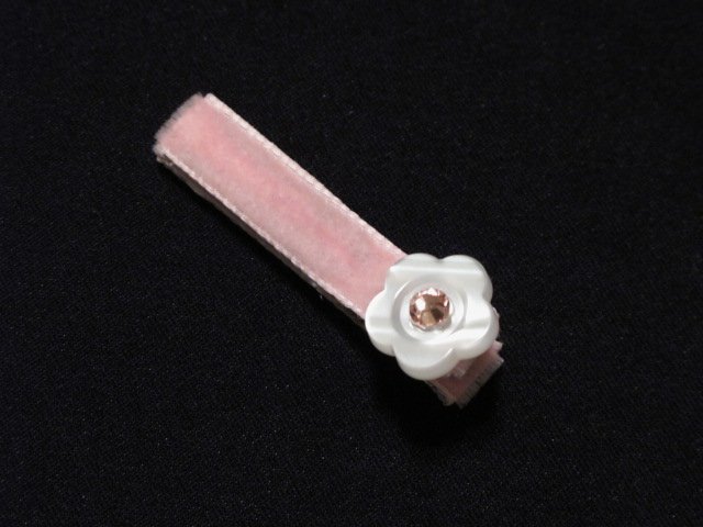 Adorable Baby Pink Velvet Clippy with fancy flower with Swarvoski ...