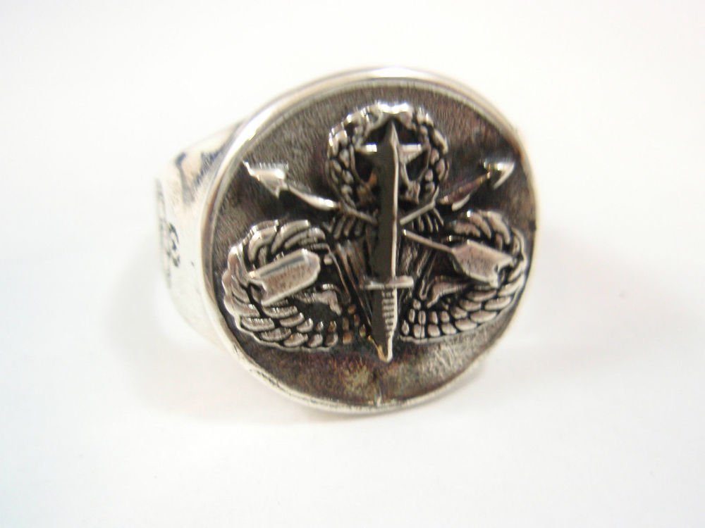 Old SPECIAL FORCES AIRBORNE RING STERLING SILVER 925 Vietnam 1961-75