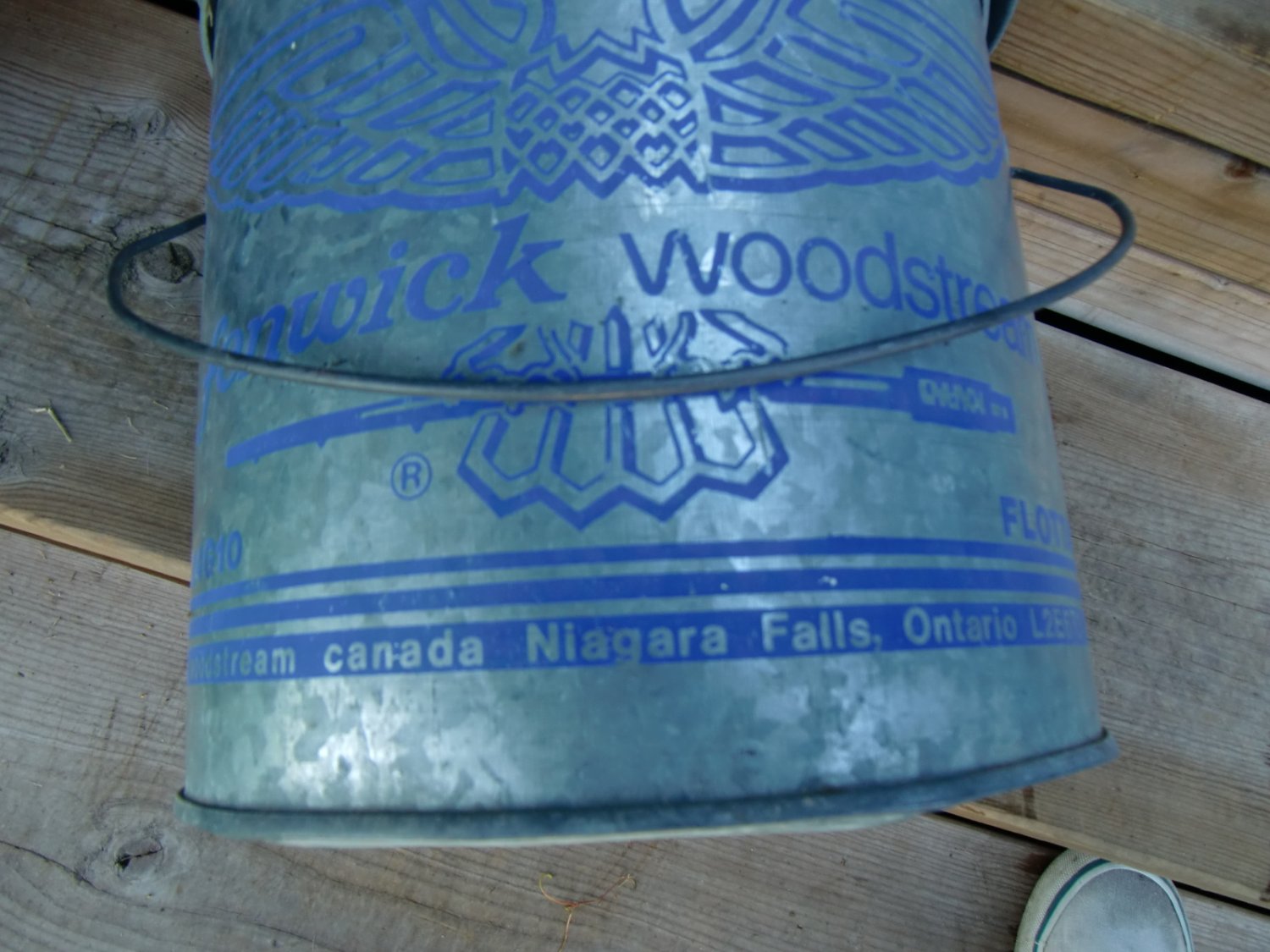 Vintage FENWICK wOODSTREAM Minnow Floating Bucket