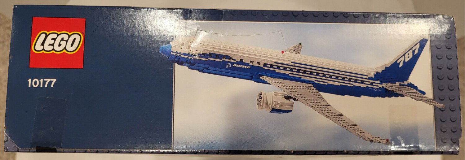 LEGO Sculptures Set 10177 Boeing 787 Dreamliner - NEW IN BOX SEALED - NIB