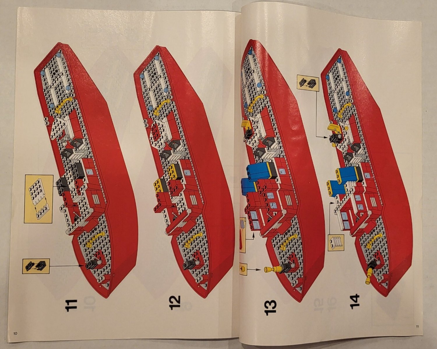 LEGO 4031 Fire Rescue Boat Instructions