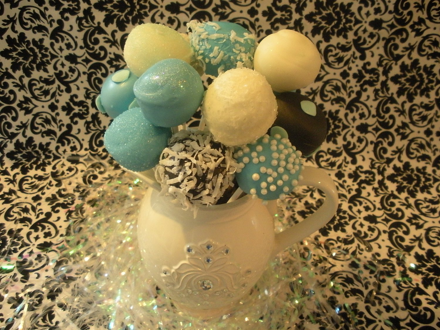 Yummy Gourmet Cake Pops- 2 dozen