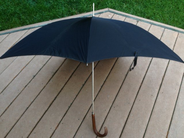 Vintage Finkel USA Black Umbrella VTG Wood Handle