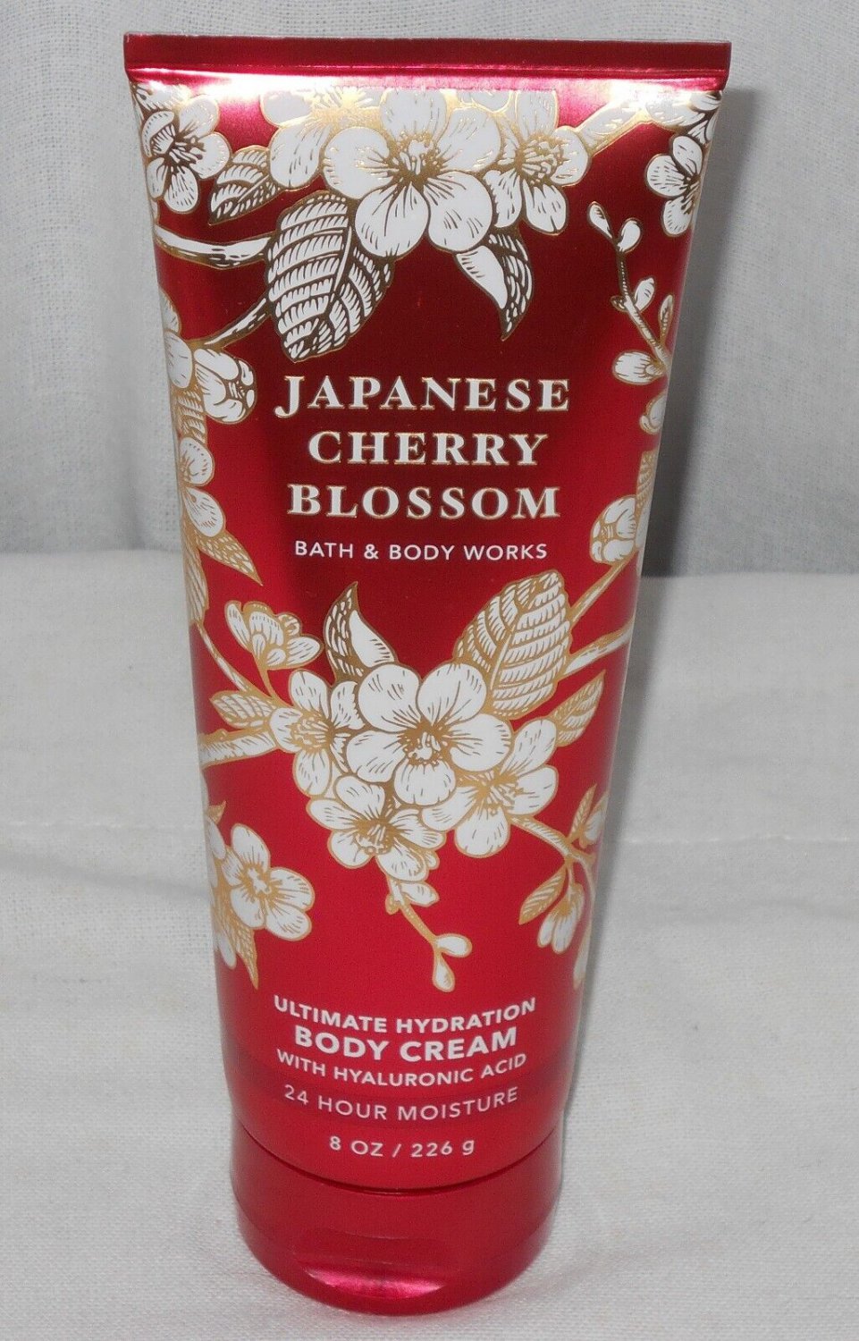 Bath And Body Works Japanese Cherry Blossom 24 Hr Moisture Body Cream 8 Oz