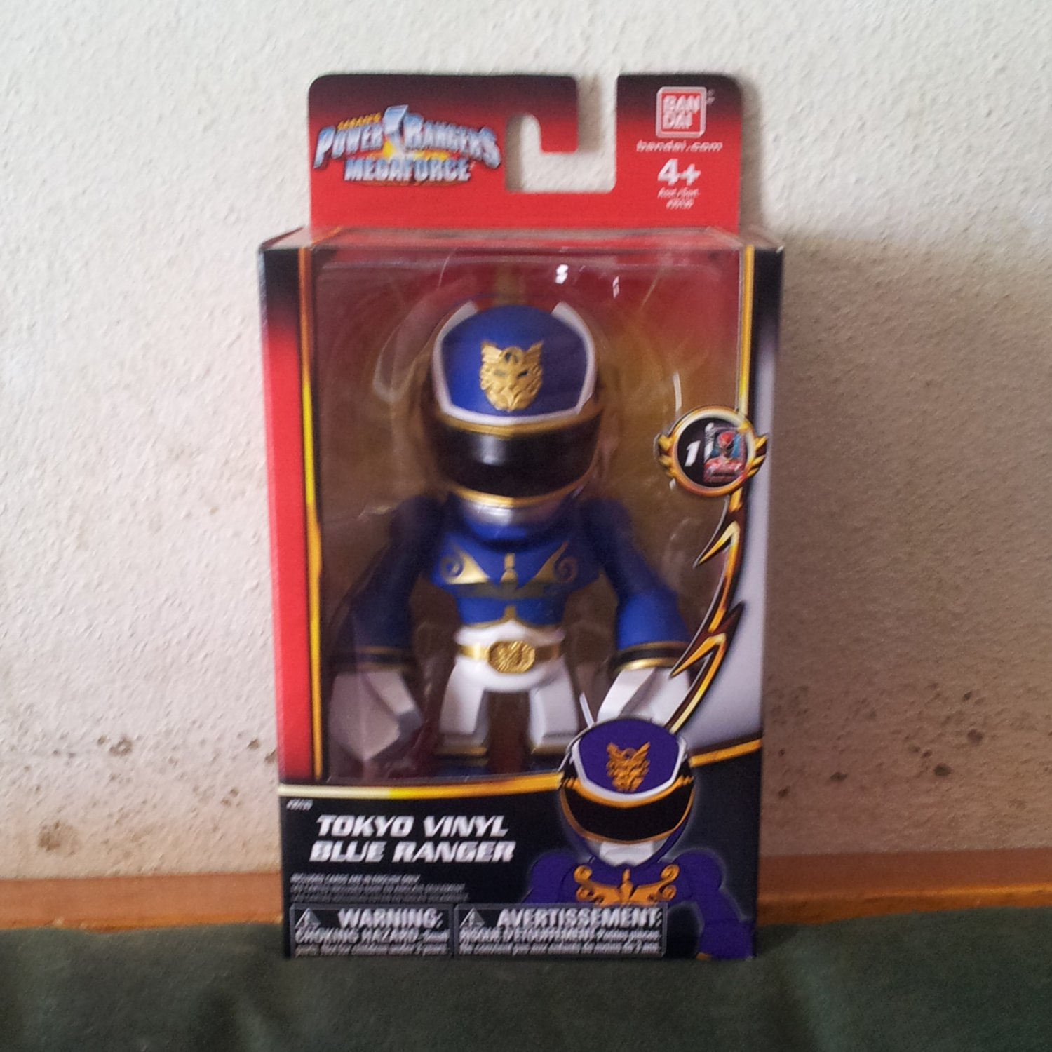 Power Rangers Megaforce Tokyo Vinyl Blue Ranger with Card