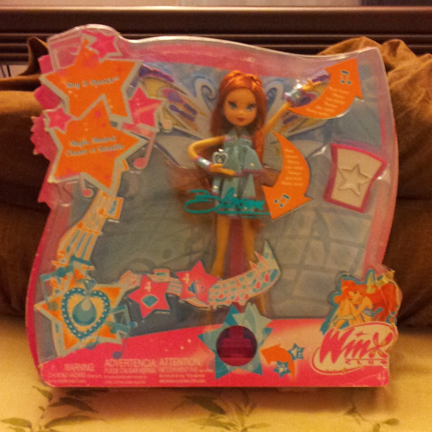 Winx Club Sing and Sparkle Bloom Singing Fairy Doll 2007