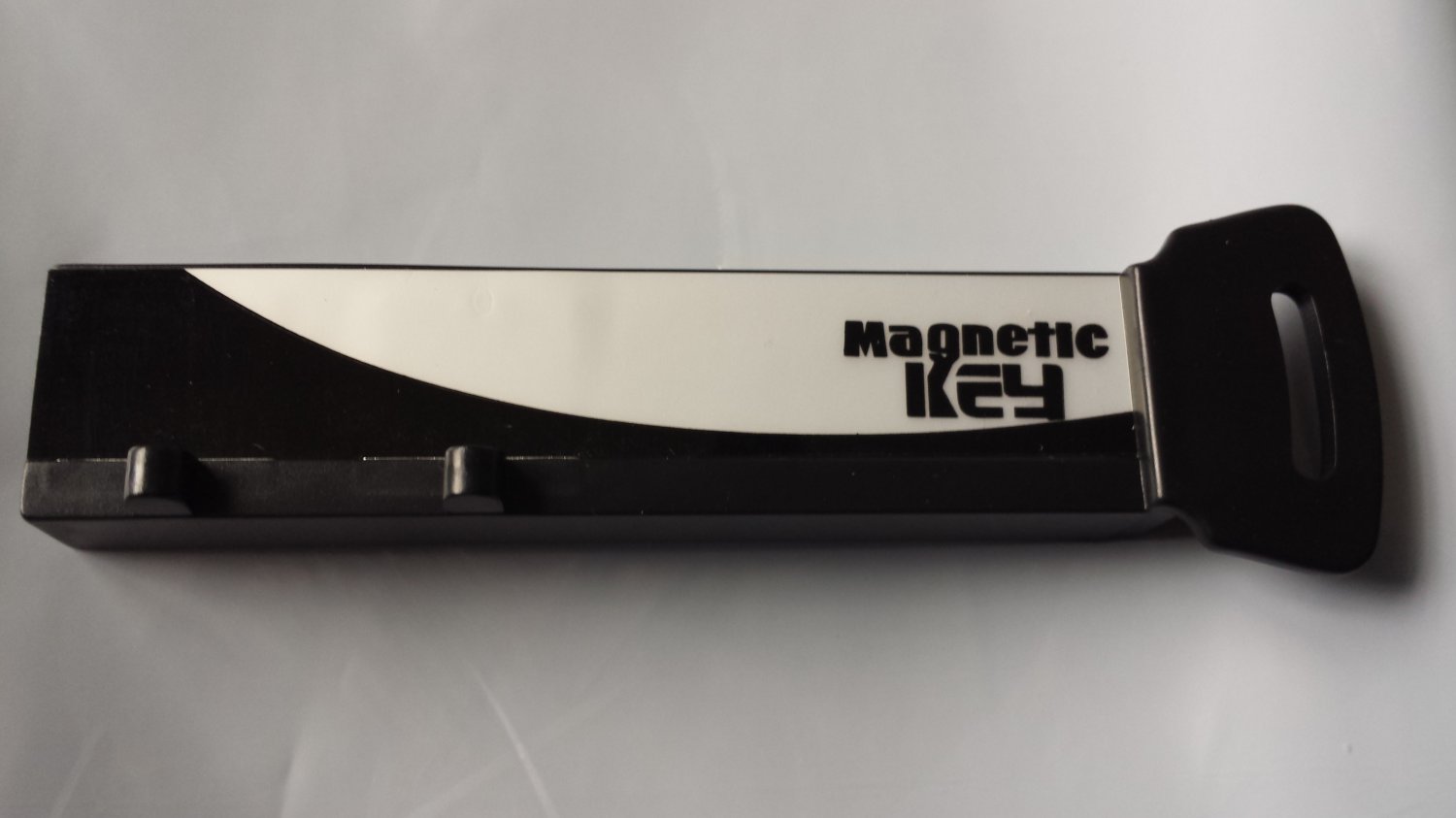 2 (Two) Alpha S3 compatible Magnetic replacement Keys detachers Offer ...