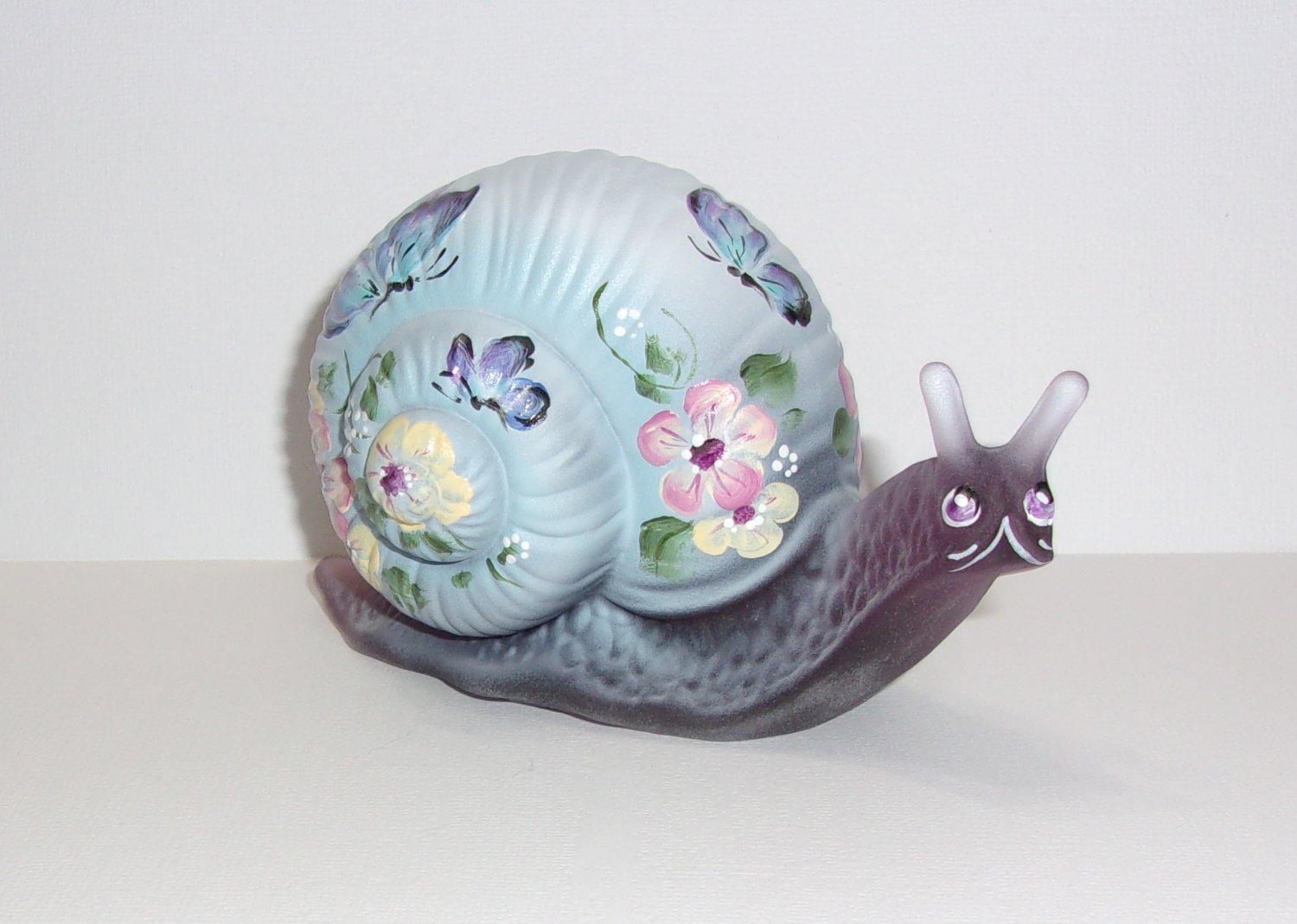Fenton Glass Plum Purple HP Butterflies Snail Figurine Ltd Ed #11/70 M ...