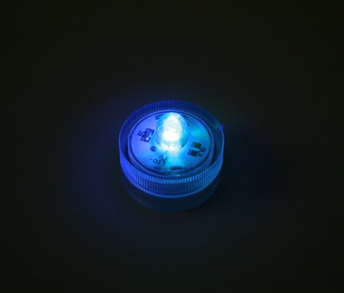 SUBMERSIBLE LED RGB TEA LIGHT CANDLE