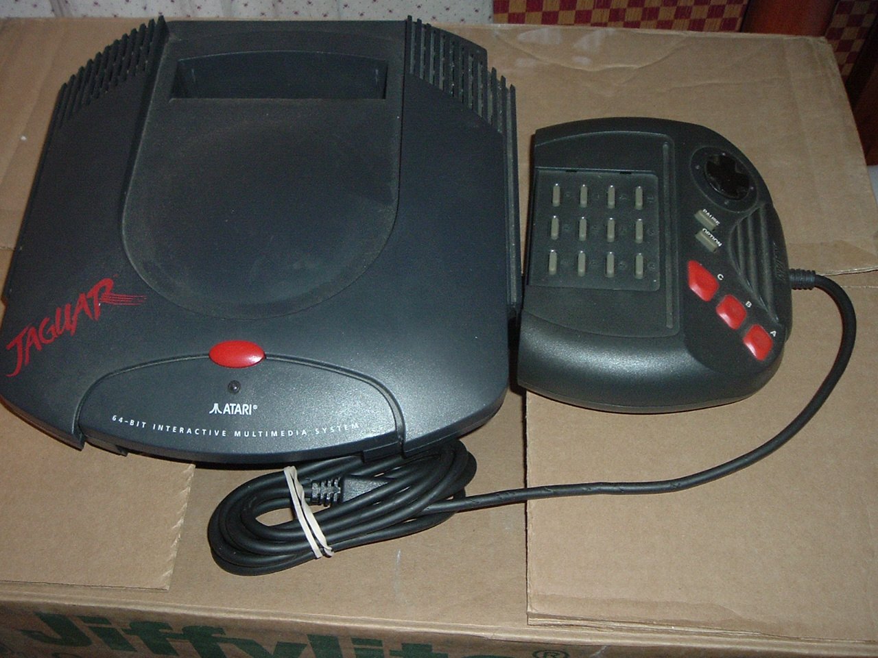 Atari Jaguar video game console unit with controller (this is vintage ...