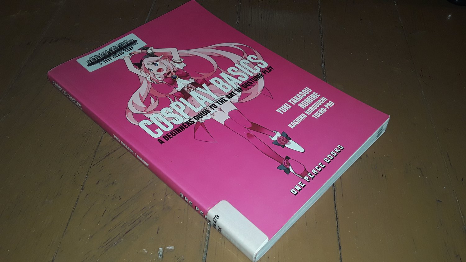 Cosplay Basics: Beginners Guide to the Art of Costume Play. EXCELLENT ...