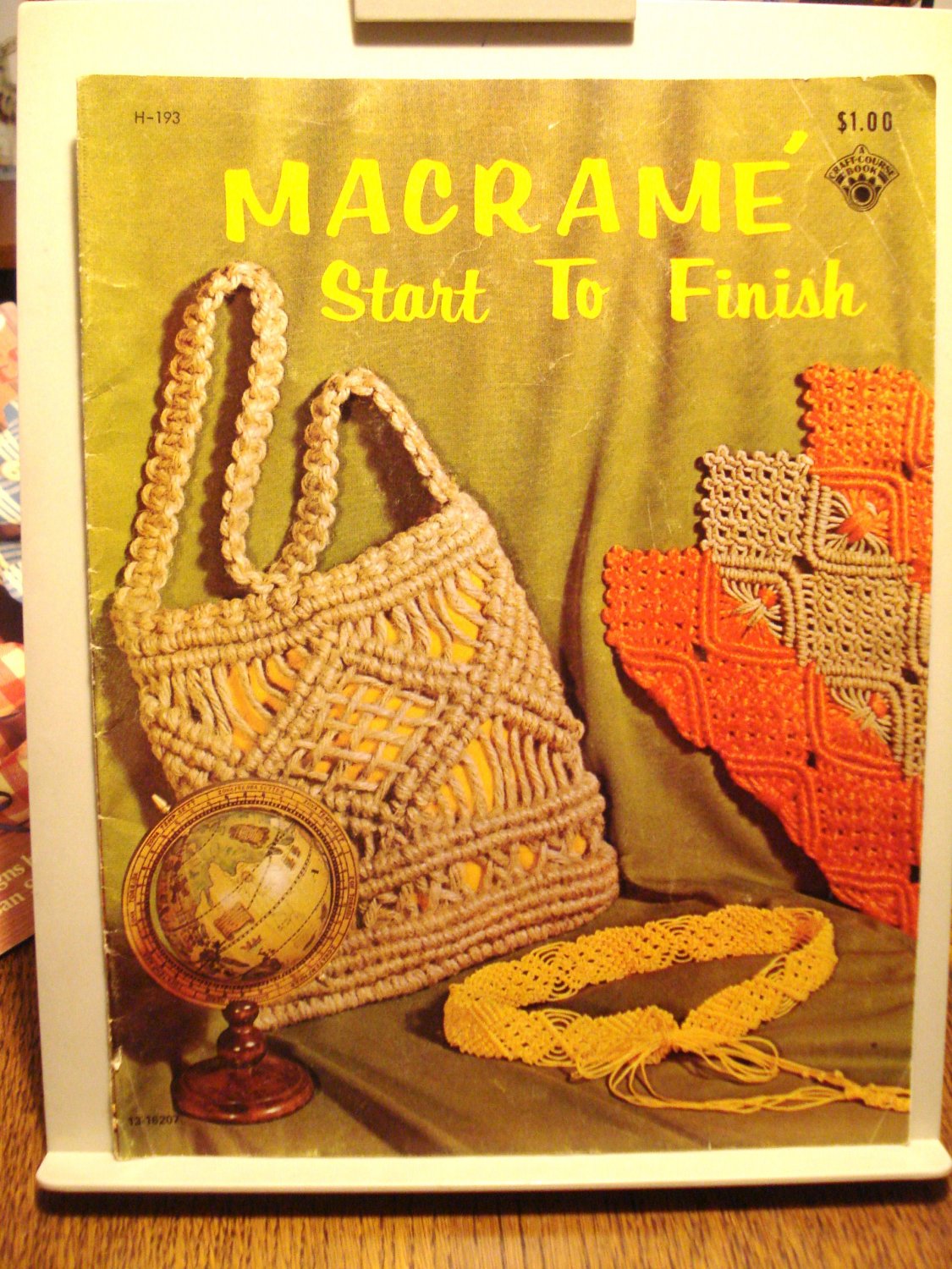 Macrame Start to Finish 1971 instruction magazine vintage hc2946