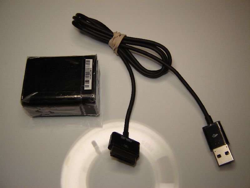 New Genuine ASUS AD827M 18W eee Pad USB Ac Power Adapter Charger with Cable