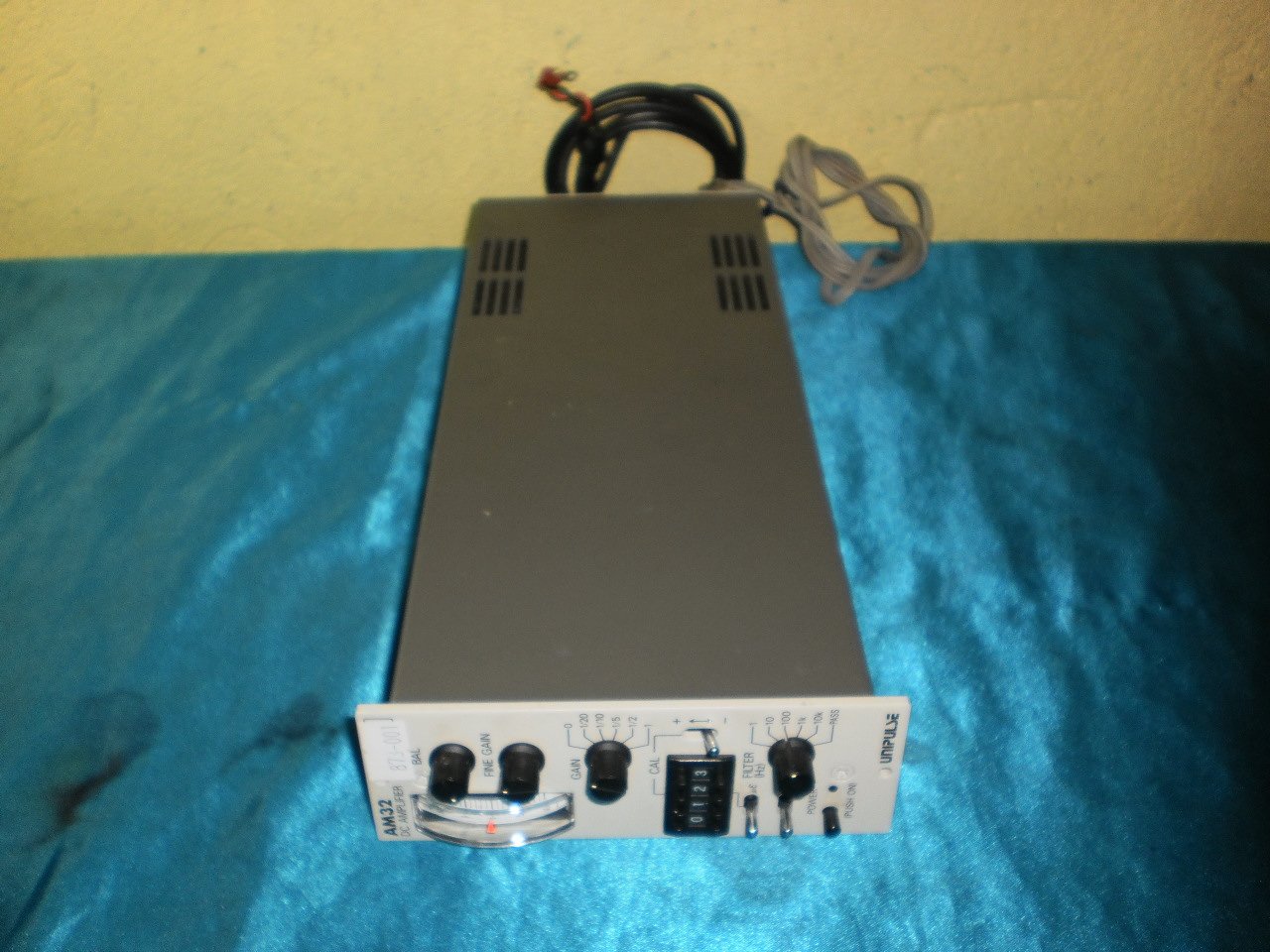Unipulse AM32 DC Amplifier