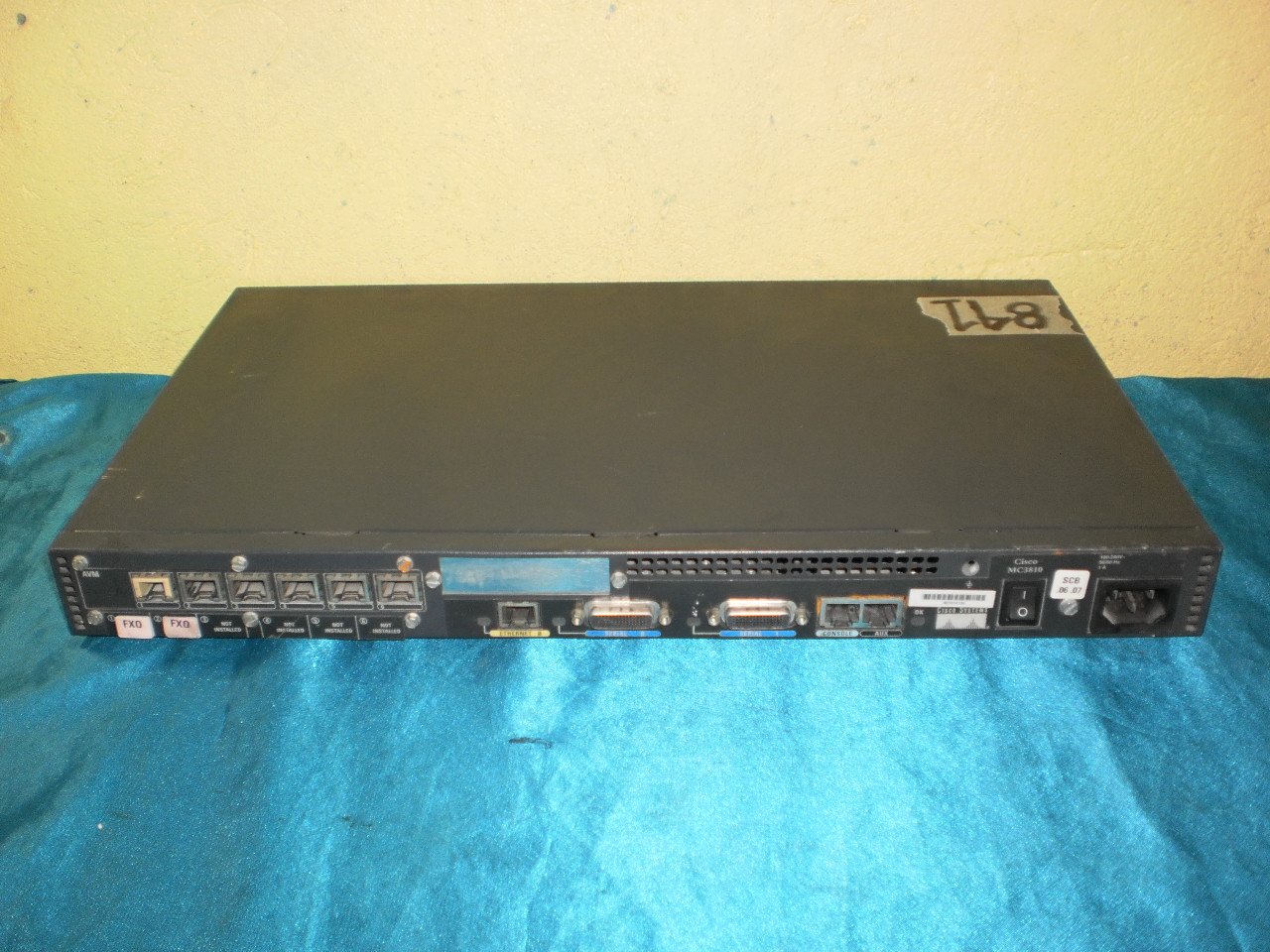 Cisco mc3810 mc3800 Series Router S/N:381014134
