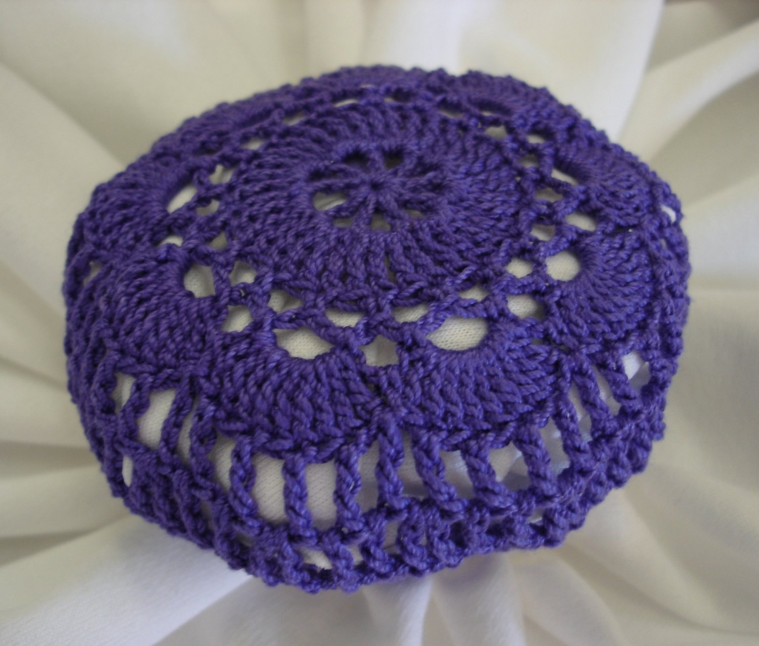 Hand Crocheted Purple Hair Net / Bun Cover Flower Style Amish Mennonite