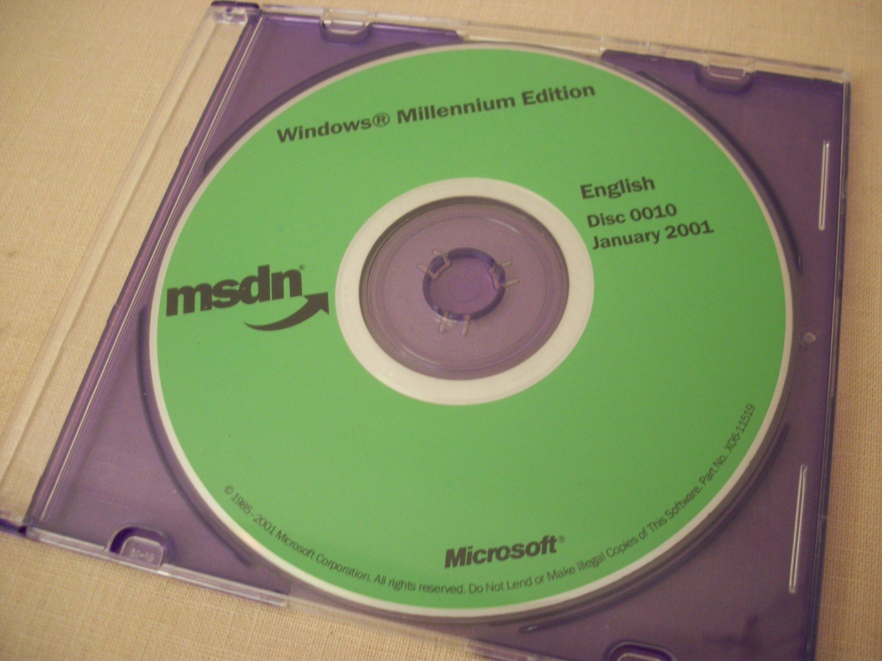 Genuine MSDN Microsoft Windows ME (Millennium Edition) CD Full Version ...