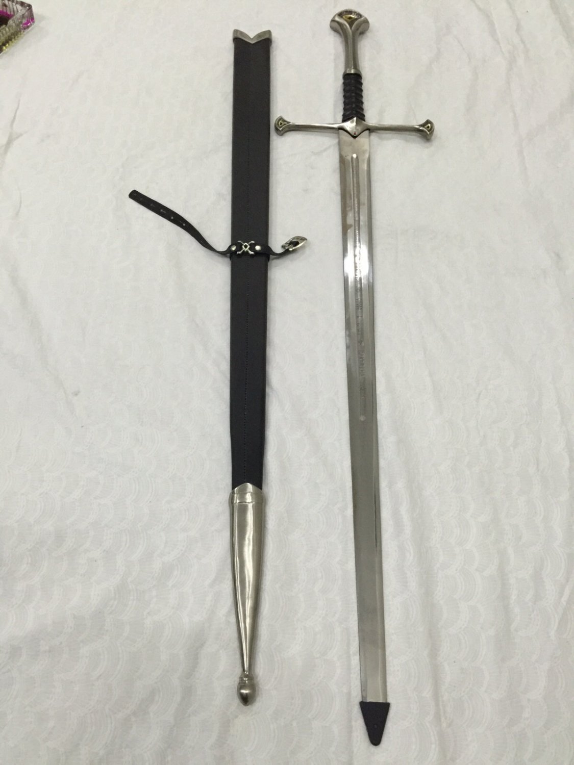 BR002 Anduril Narsil Sword from The Lord of the Rings sword